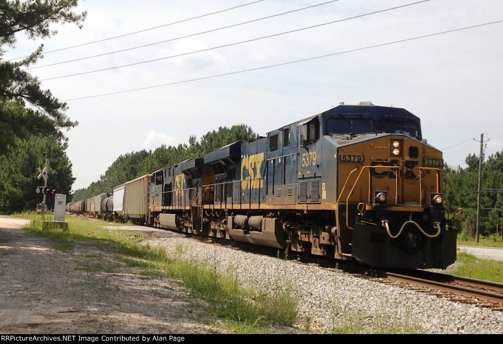 CSX ES40DC’s 5379 and 5217 lead mixed freight NB